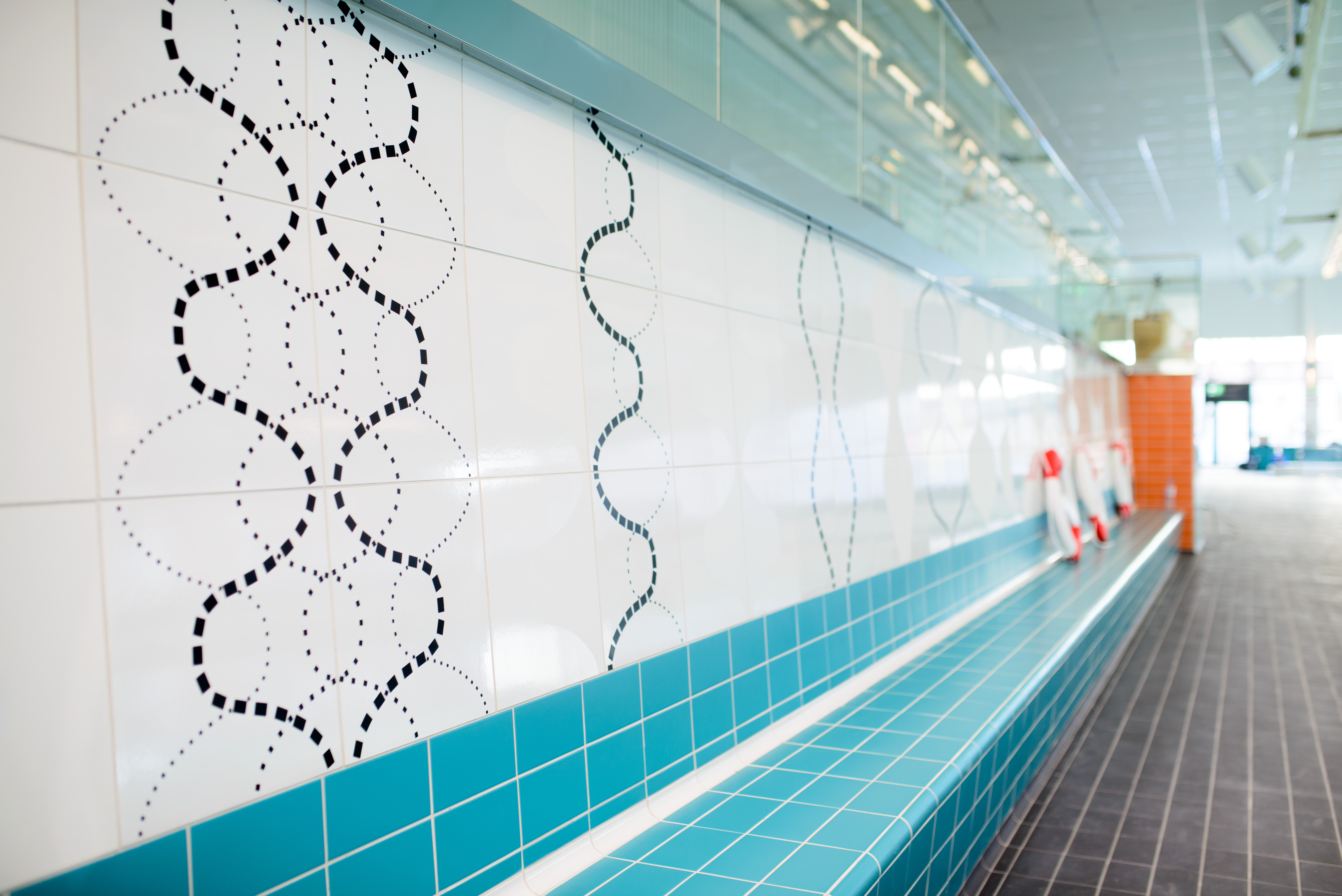 Umeå Nya Badhus – Porslinsfabriken i Lidköping